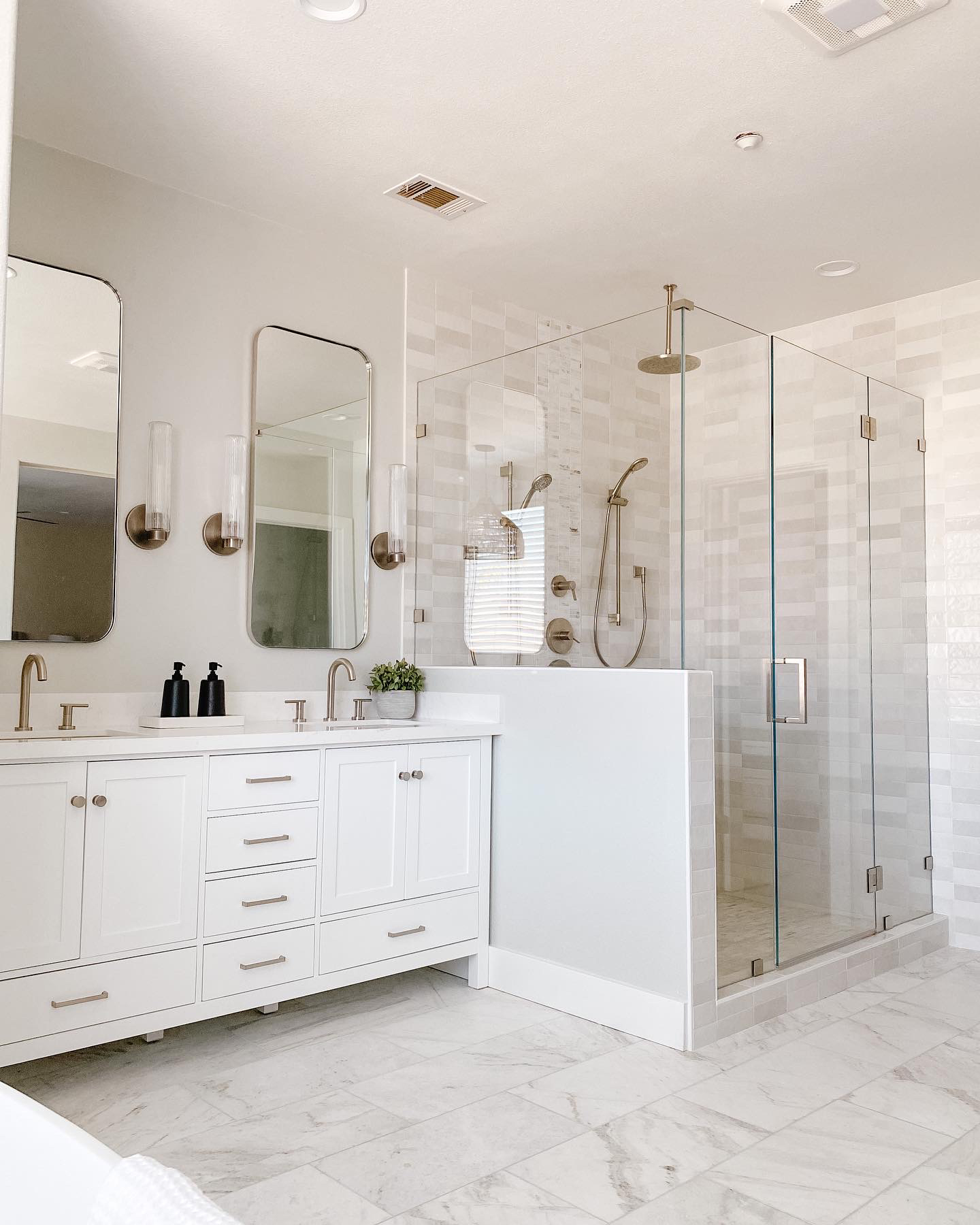 Brentwood Primary Bath Remodel - JLM Designs